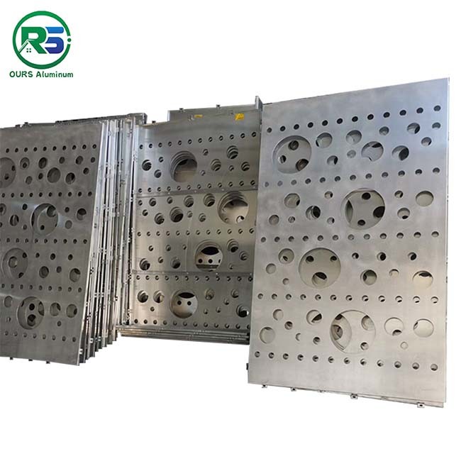 Irregular Perforated Metal Aluminum Ceiling Panel PVDF PPG Surface 2/3 ...