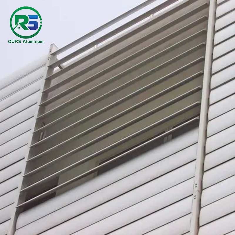 Automatic White Aluminum Sun Shade System Oval Elliptic For Large Span ...